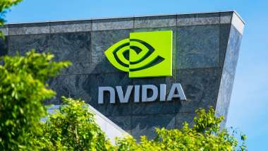 Nvidia發展全新nGPT 有望使訓練速度大增20倍 | 鉅亨網 - 科技